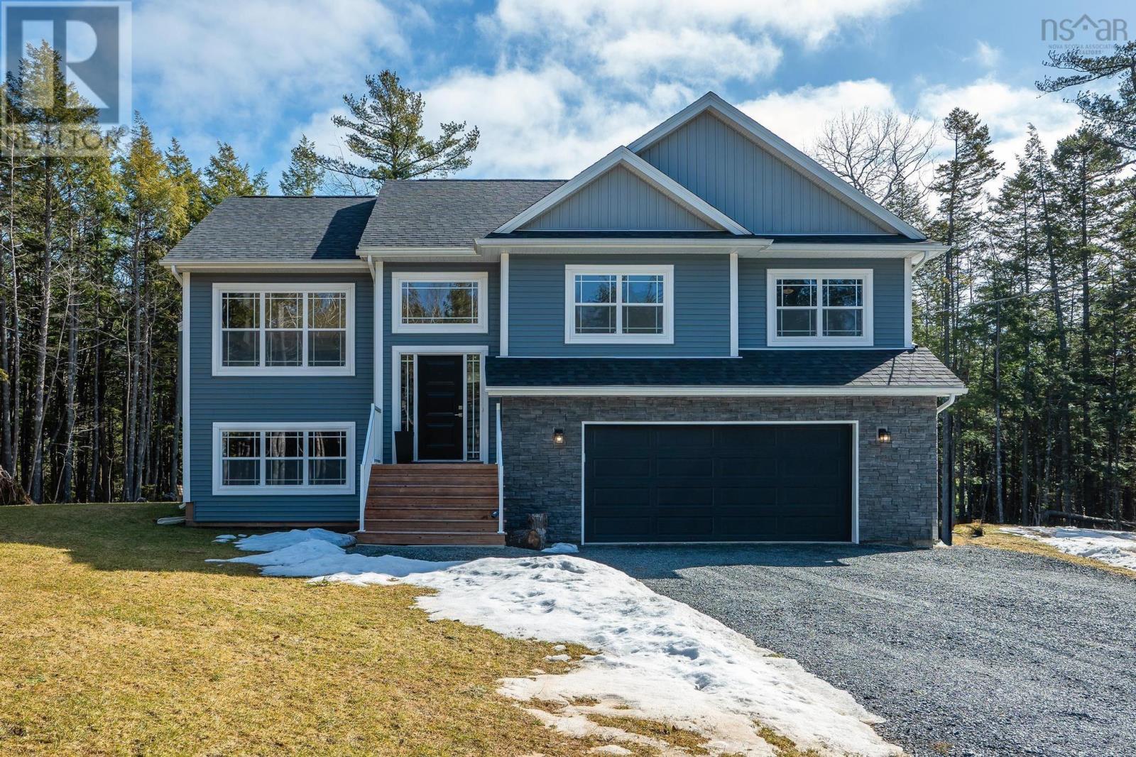 For sale: 33 Monte Cristo Way, Enfield, Nova Scotia B2T0S3 - 202404049 ...