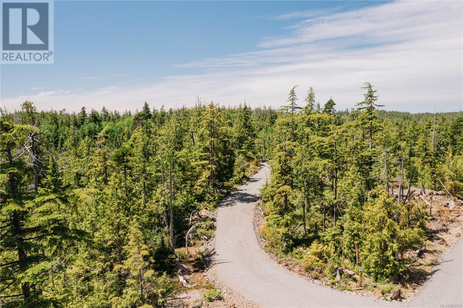 For sale: LOT 4 Hawkes Rd, Ucluelet, British Columbia V0R3A0 - 956704 ...