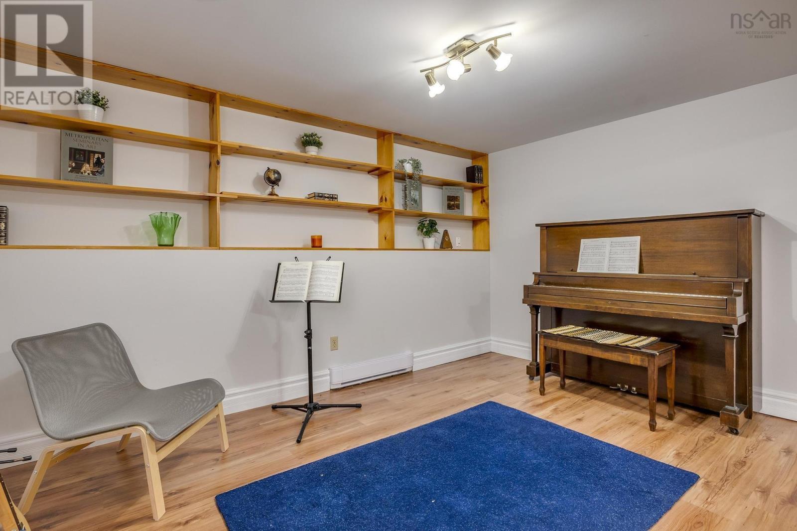 72 Tantallon Crescent, Upper Tantallon, Nova Scotia B3Z1C6 | REALTOR.ca