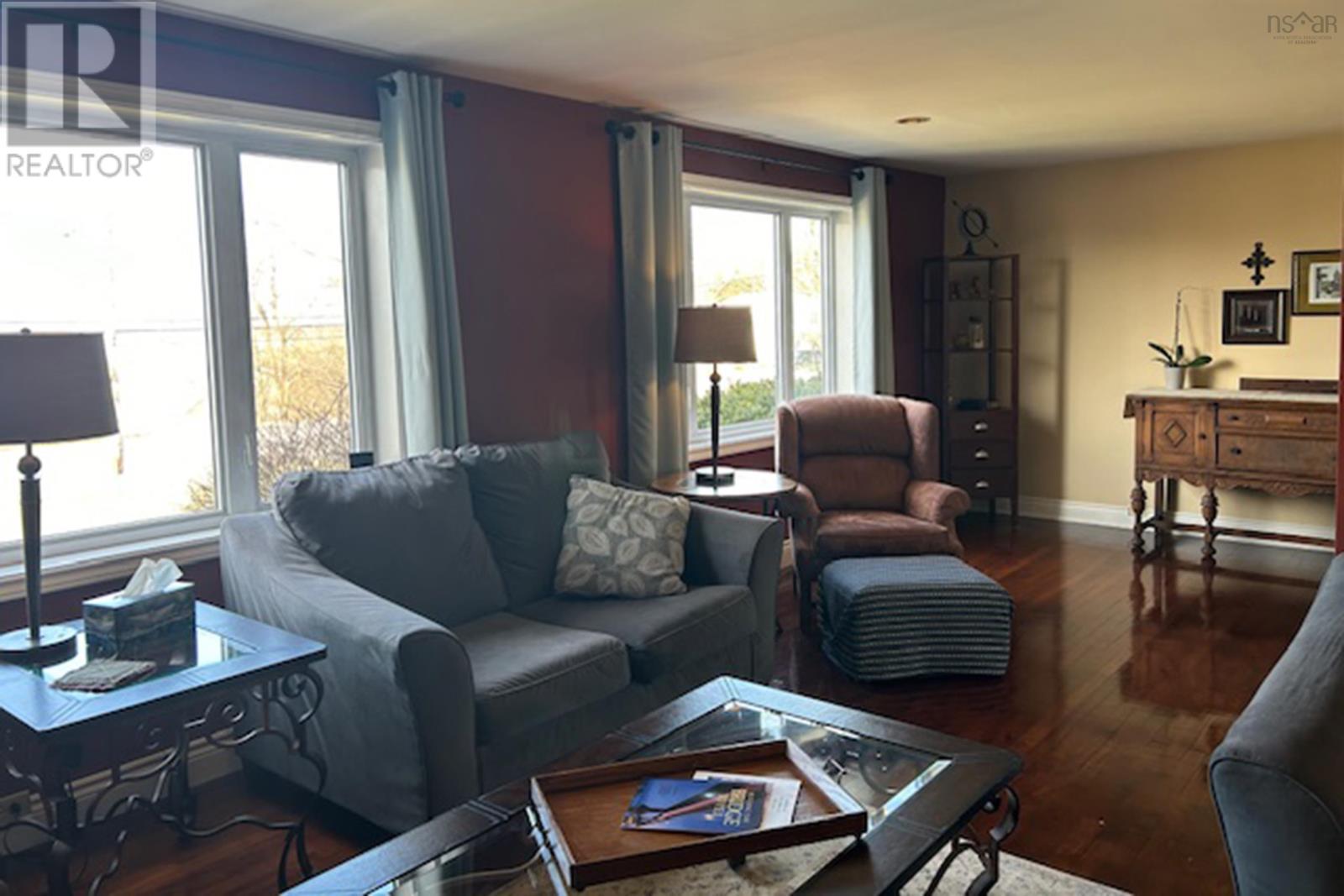 227 East Victoria Street, Amherst, Nova Scotia B4H1Y8 | REALTOR.ca