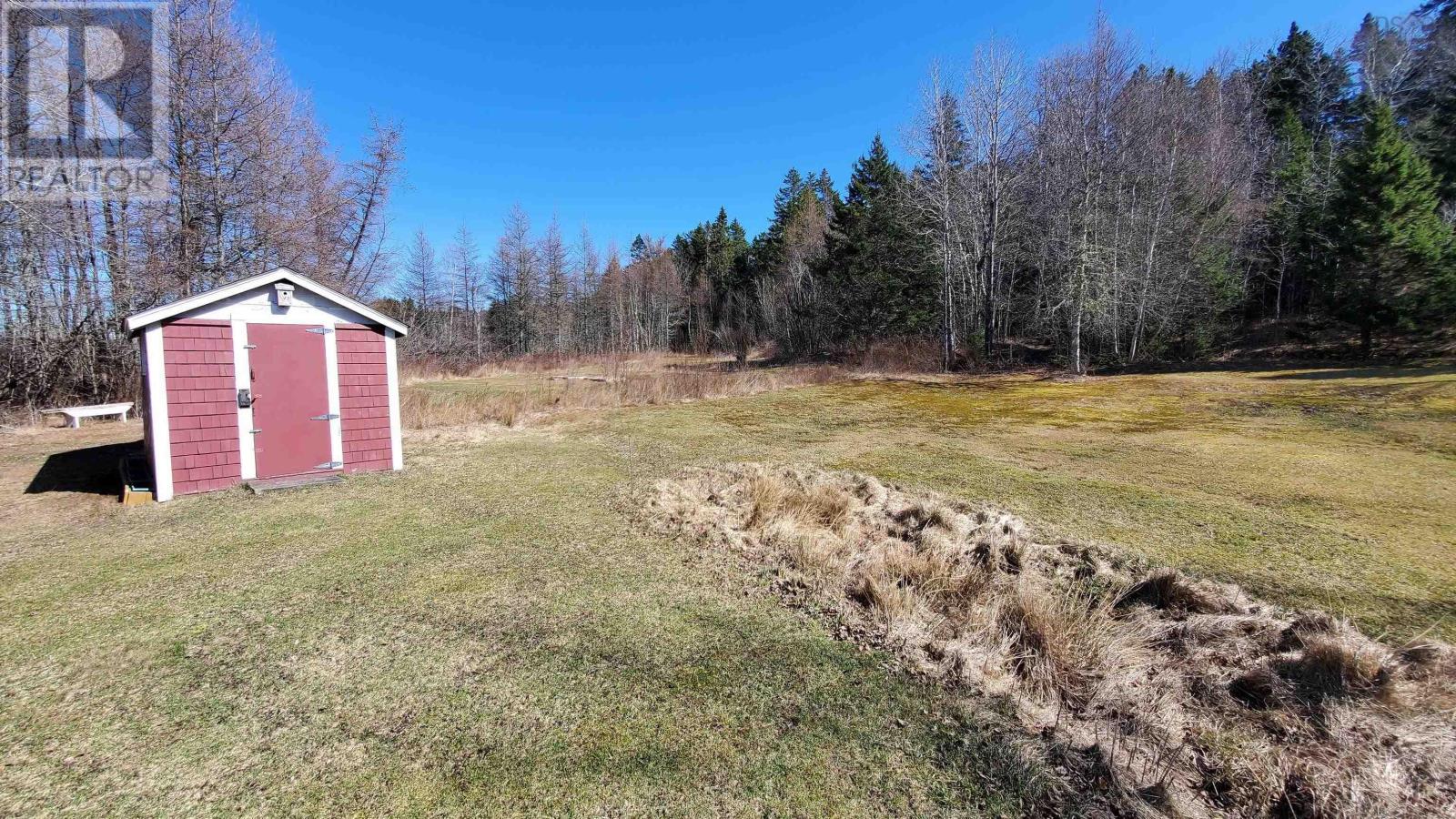 For sale: 141 209 Highway, Apple River, Nova Scotia B0M1S0 - 202405890 ...