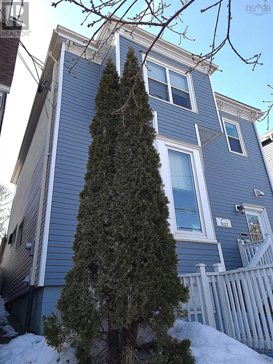 For sale: 1374 Robie Street, Halifax, Nova Scotia B3H3E2 - 202403795 ...