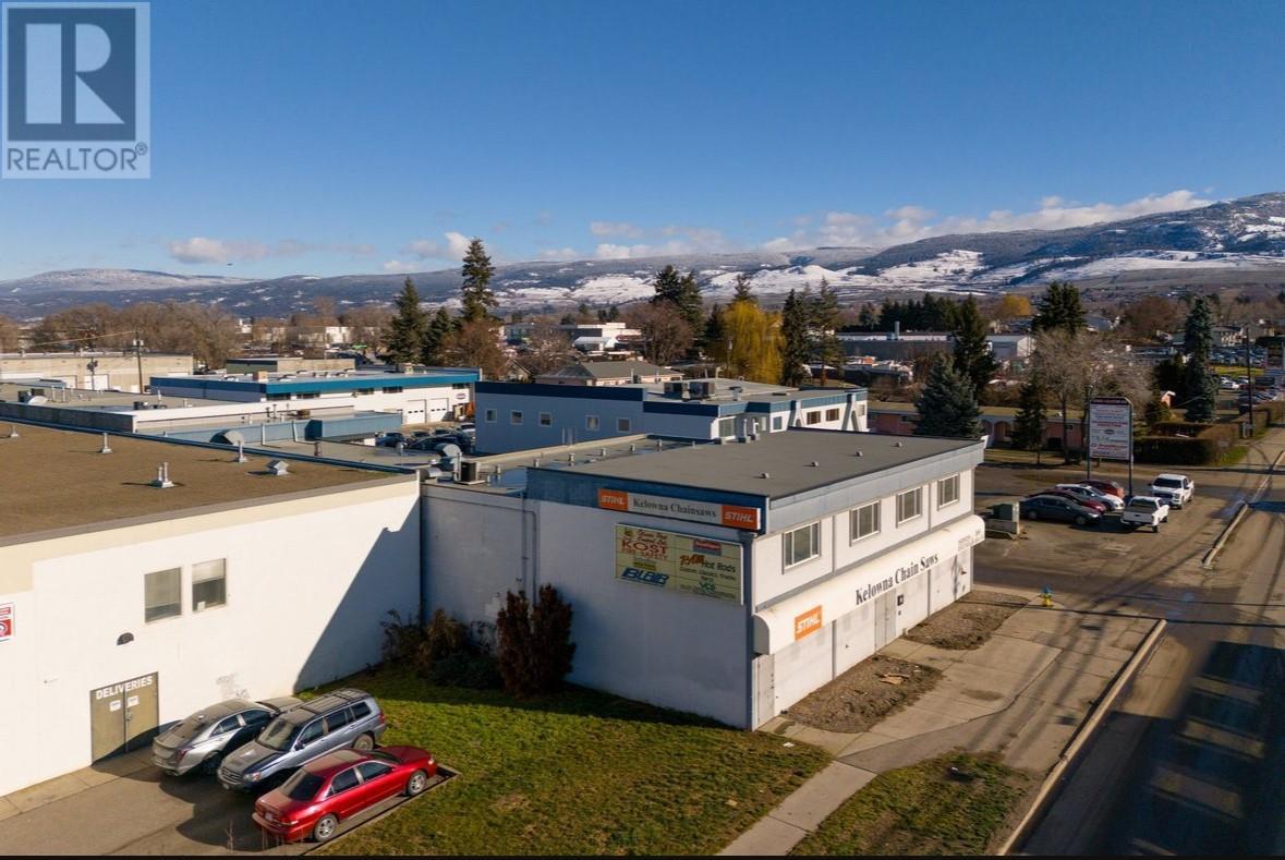 For sale: 1060 Leathead Road Unit# 10, Kelowna, British Columbia V1X2K1 ...