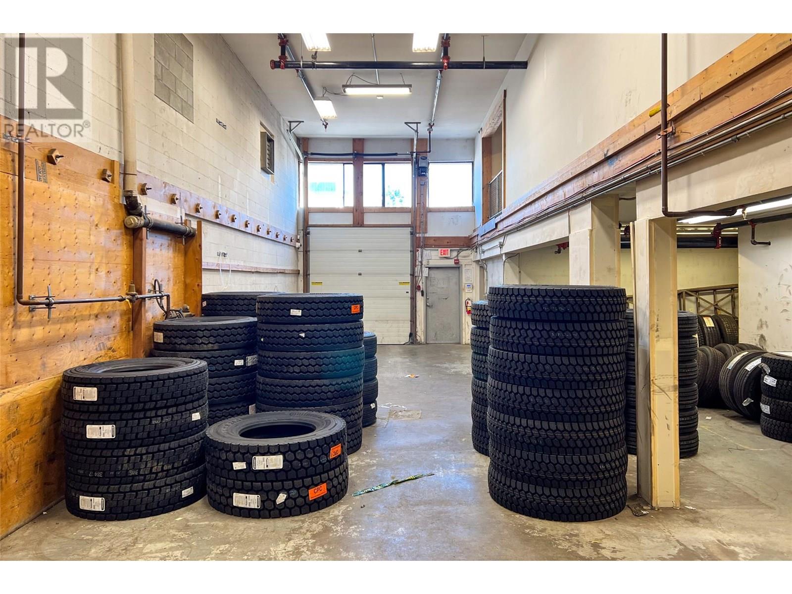 For sale: 1060 Leathead Road Unit# 10, Kelowna, British Columbia V1X2K1 ...