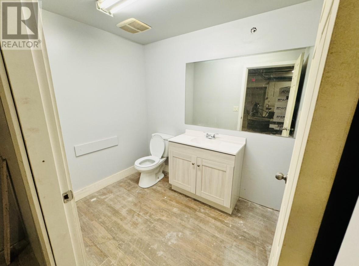 For sale: 1060 Leathead Road Unit# 10, Kelowna, British Columbia V1X2K1 ...