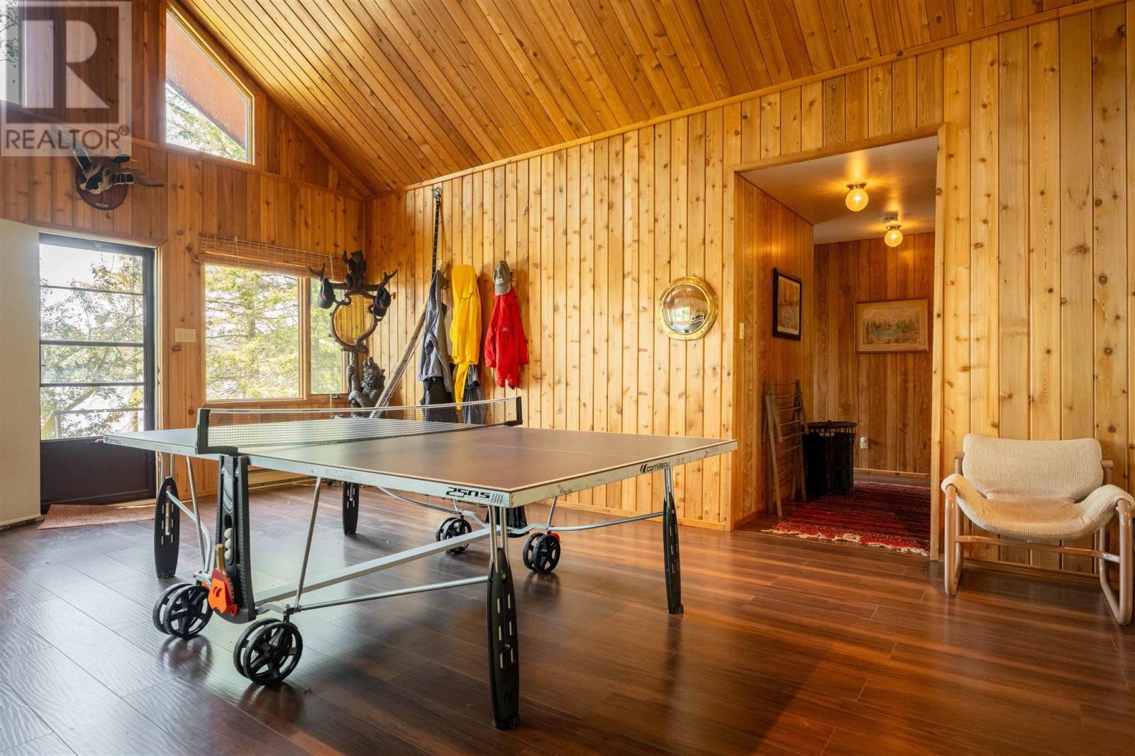 For sale: S986 Winnipeg River, Minaki, Ontario P0X1J0 - TB240805 ...