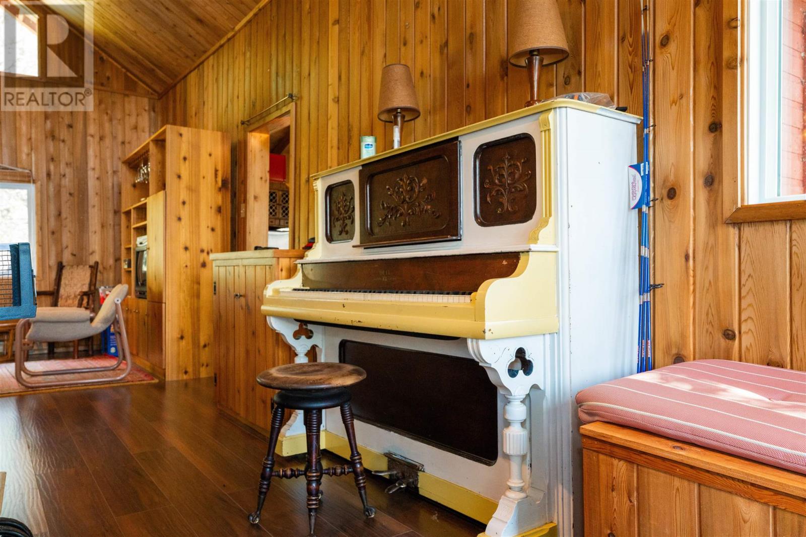 For sale: S986 Winnipeg River, Minaki, Ontario P0X1J0 - TB240805 ...