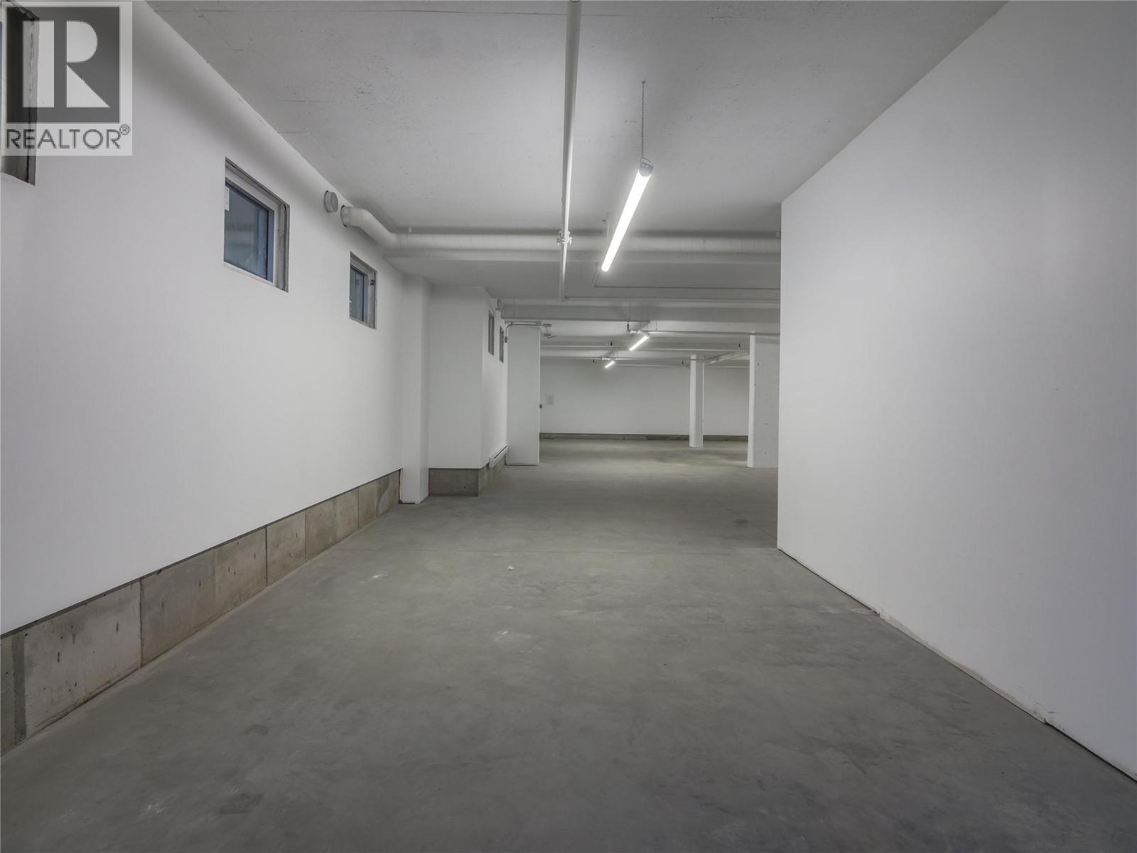 For lease: 352 WINNIPEG Street Unit# 119, Penticton, British Columbia ...