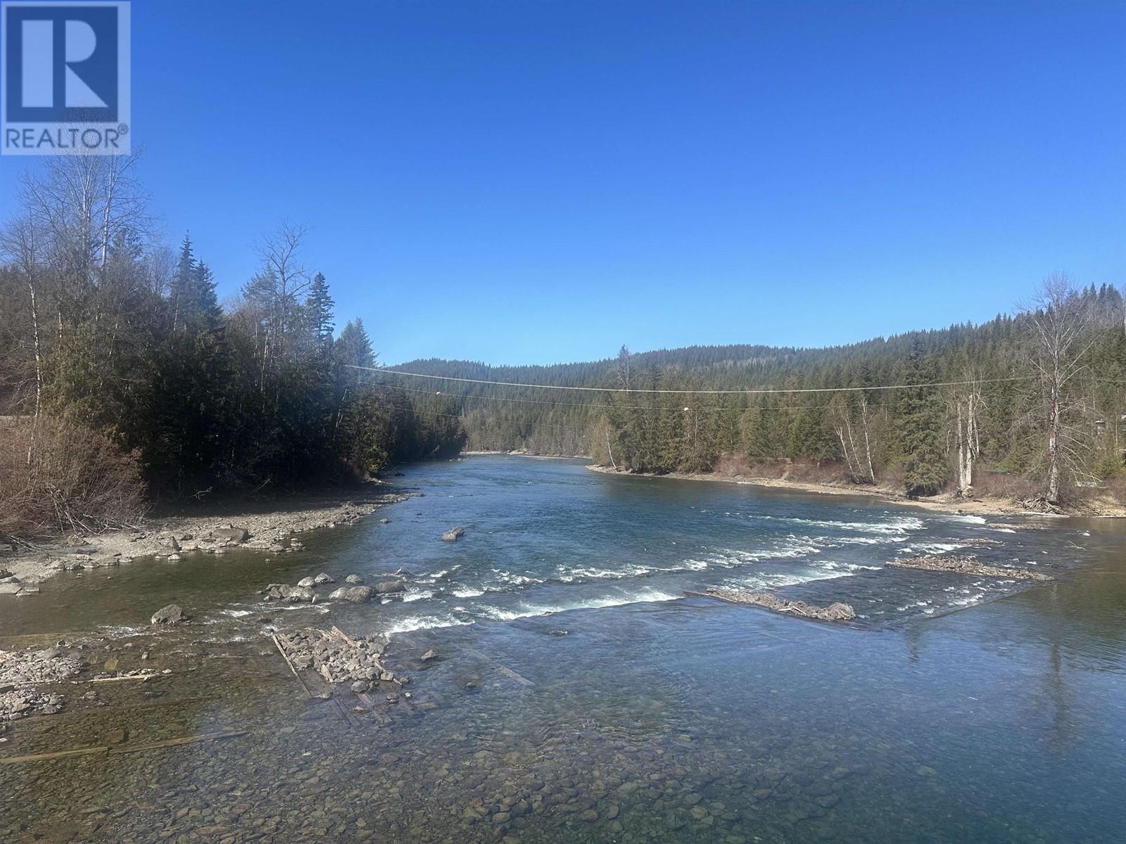 For sale: 6325 ROSETTE LAKE ROAD, Likely, British Columbia V0L1N0 - R2869640 | REALTOR.ca