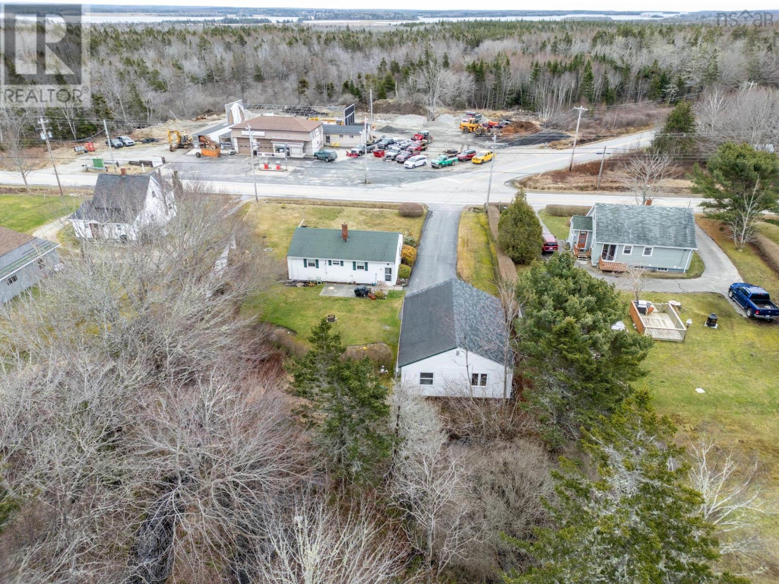 For sale: 9580 Highway 3, Arcadia, Nova Scotia B5A5J8 - 202405884 ...