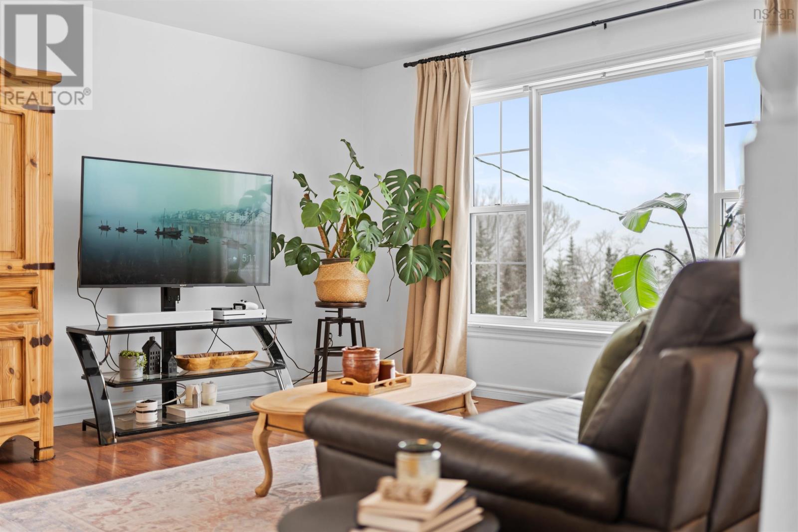 For sale: 1950 Pictou Road, East Mountain, Nova Scotia B6L2N8 ...