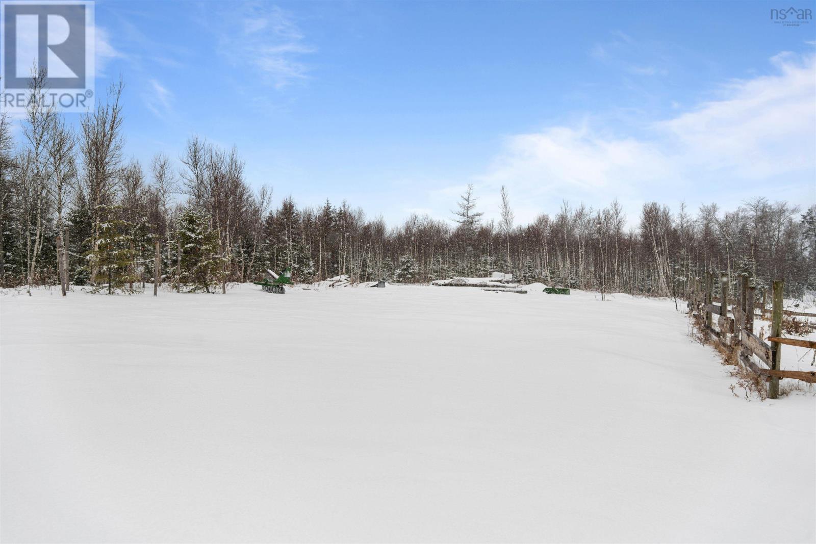 For sale: 1950 Pictou Road, East Mountain, Nova Scotia B6L2N8 ...