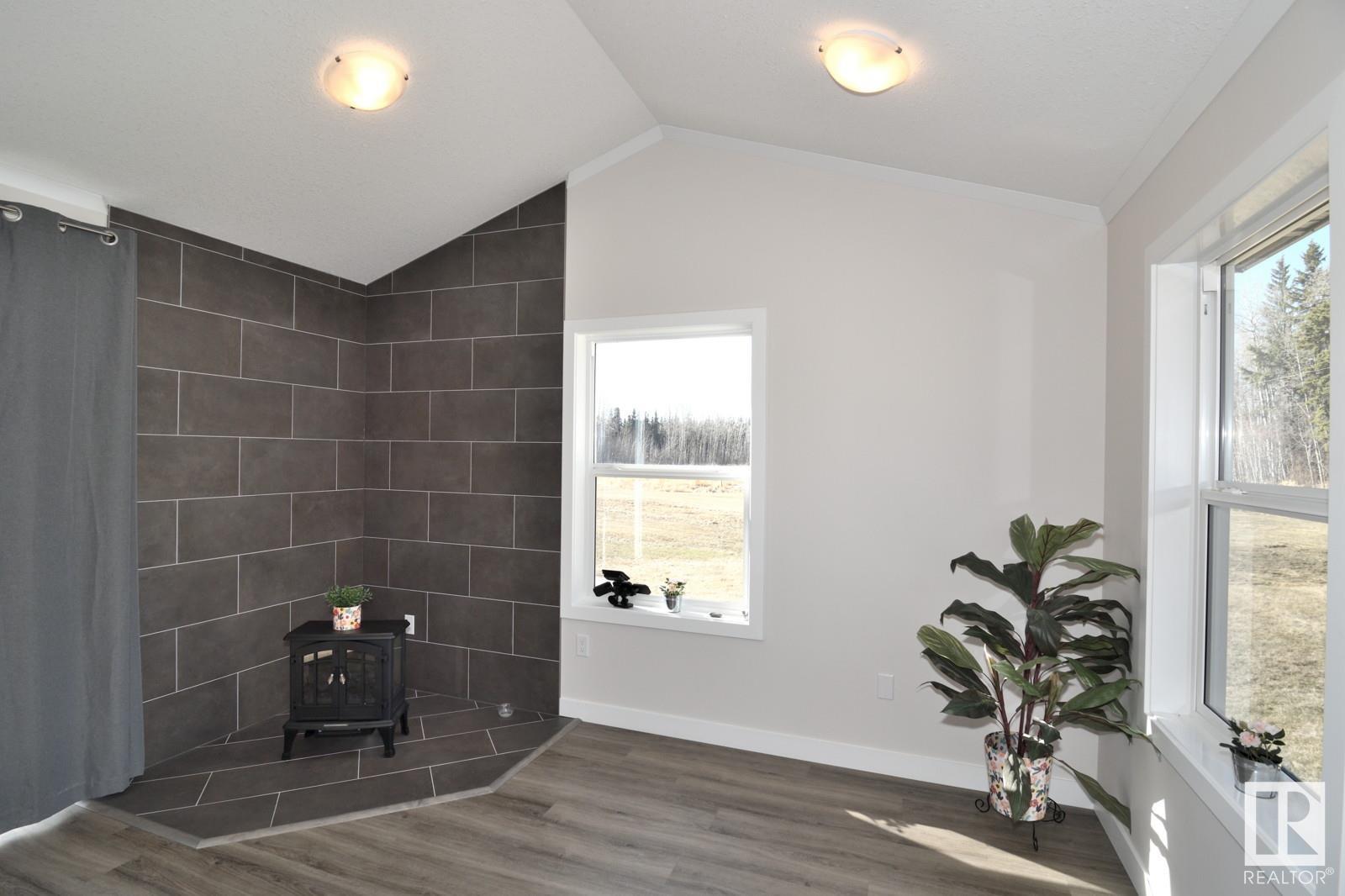 For sale: #38 53414 RGE RD 62, Rural Lac Ste. Anne County, Alberta ...