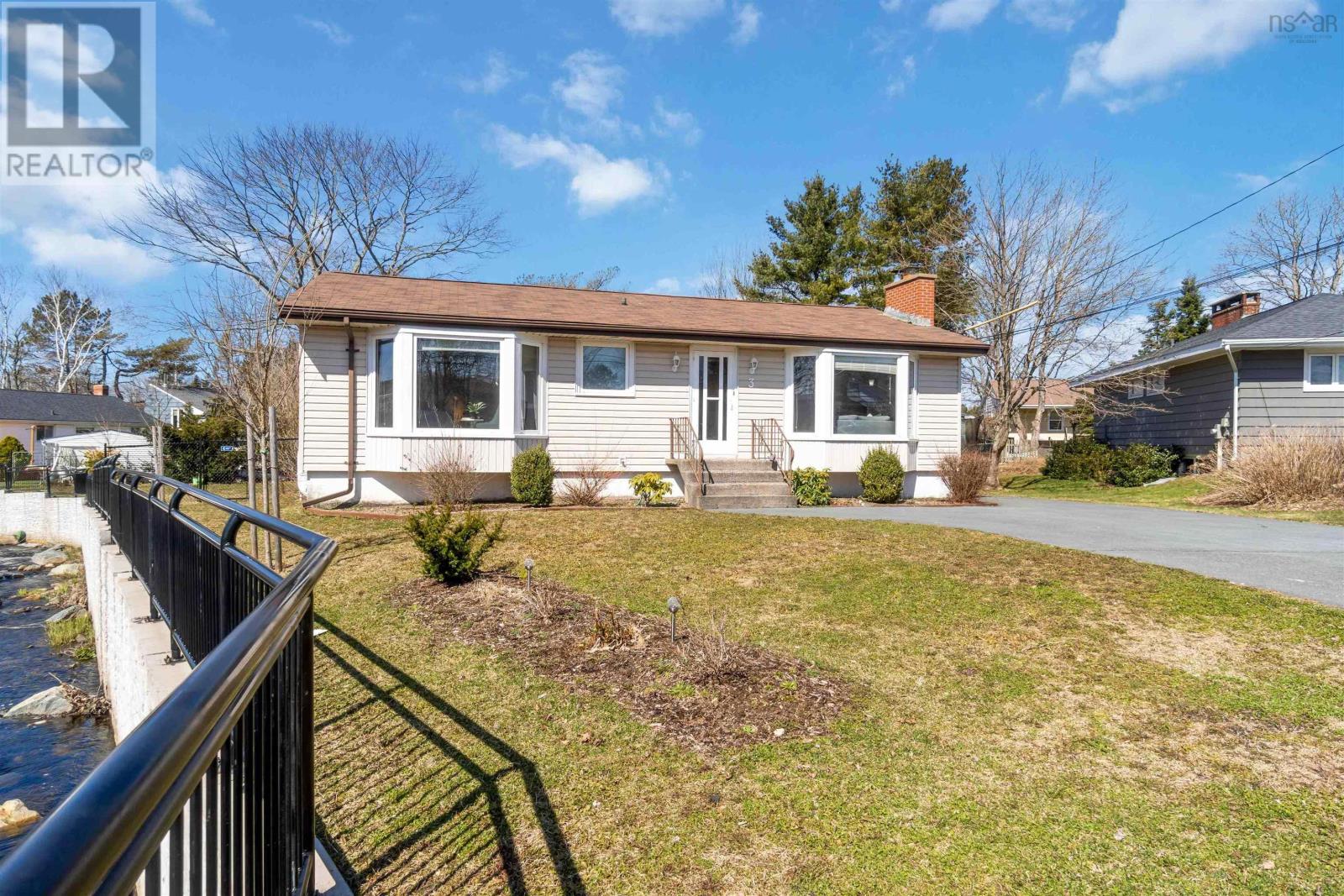 3 Wanda Lane, Dartmouth, Nova Scotia B2W3G4 | REALTOR.ca