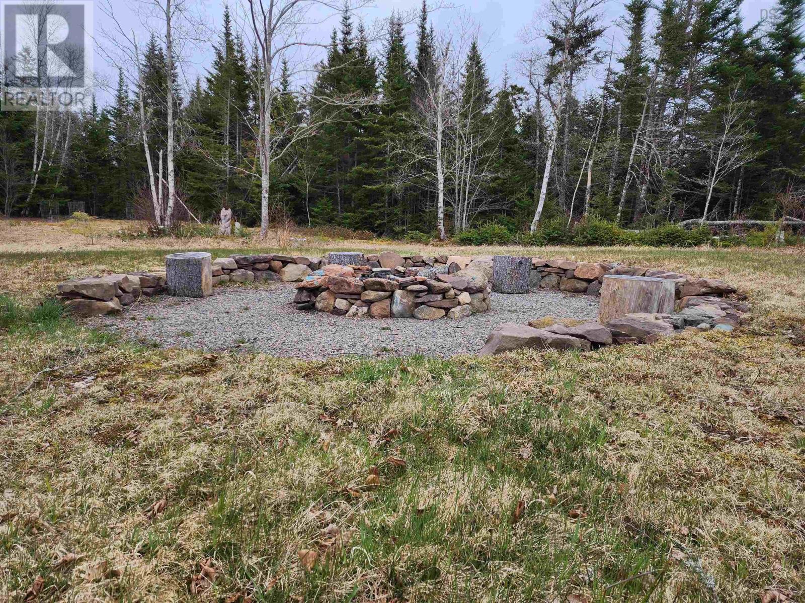 For sale: 654 Reid Road, Debert, Nova Scotia B0M1G0 - 202408840 ...