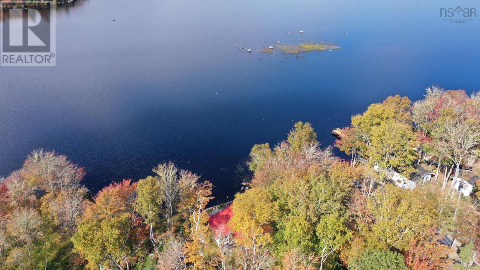 For sale: 21 Lake Paul Road, Lake Paul, Nova Scotia B0P1C0 - 202406533 ...