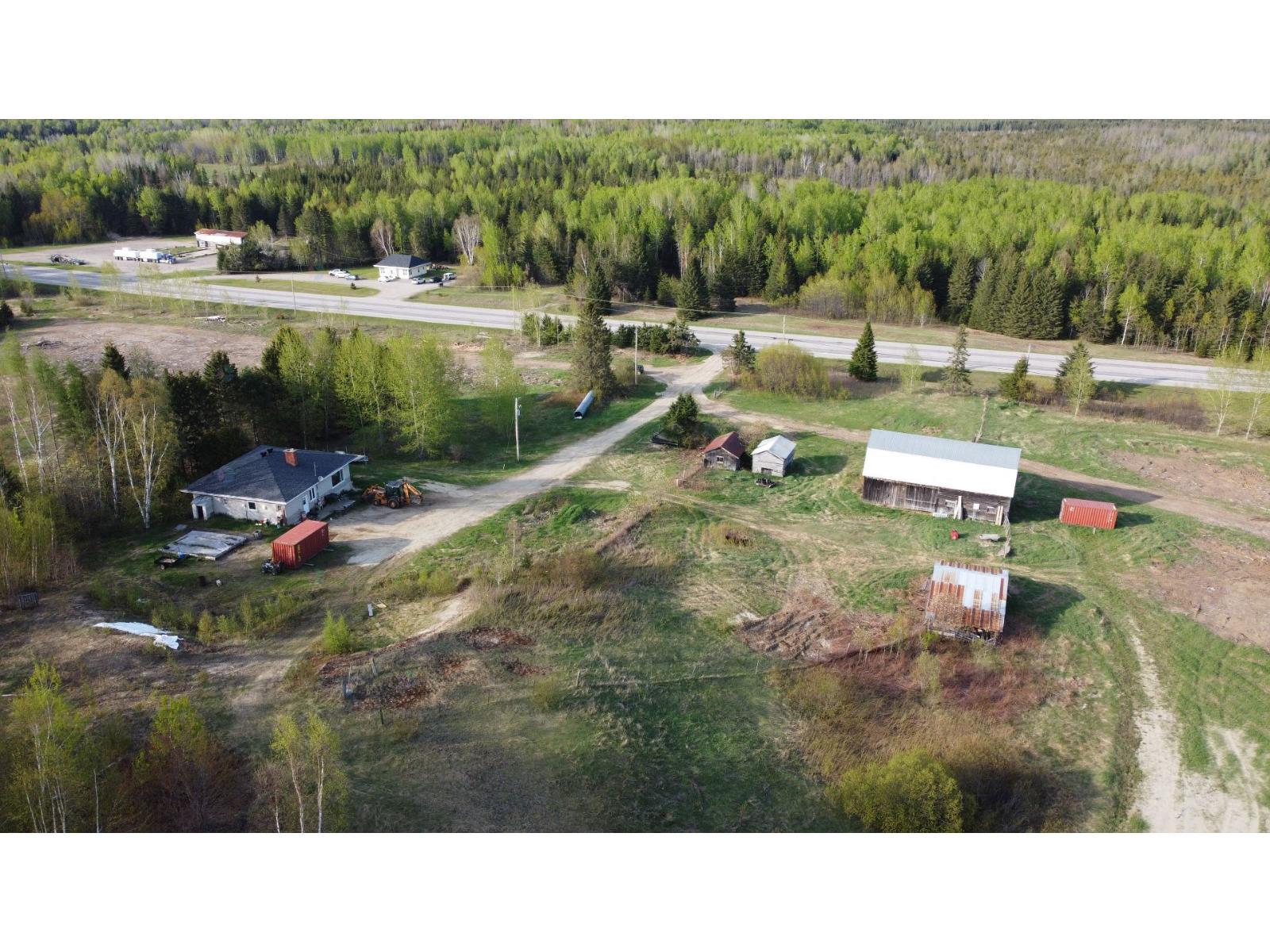 À vendre : 1572Z Route Transcanadienne, Grand-Remous, Québec J0W1E0 ...