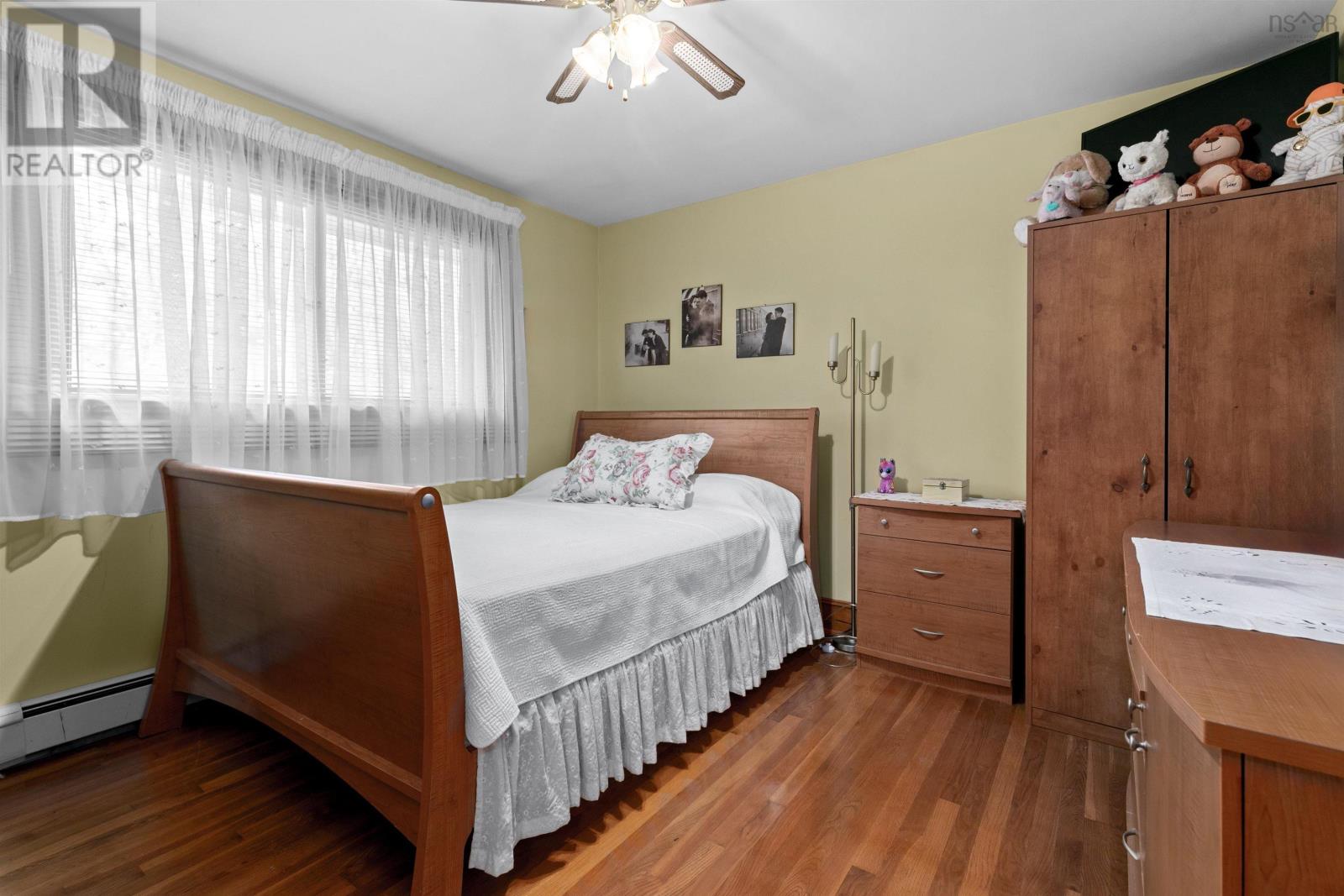 2975 Joseph Howe Drive, Halifax, Nova Scotia B3L4H1 | REALTOR.ca