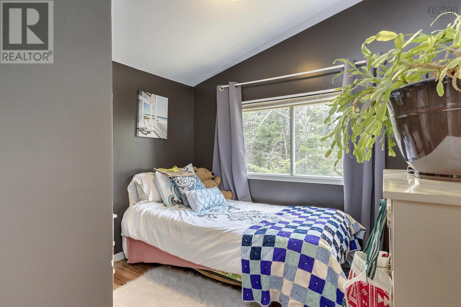 2599 Sackville Drive, Upper Sackville, Nova Scotia B4E3C3 | REALTOR.ca