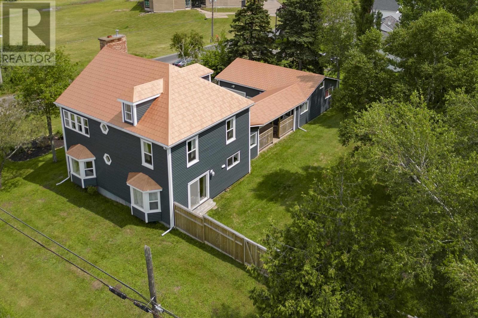 63 North Street, Springhill, Nova Scotia B0M1X0 | REALTOR.ca
