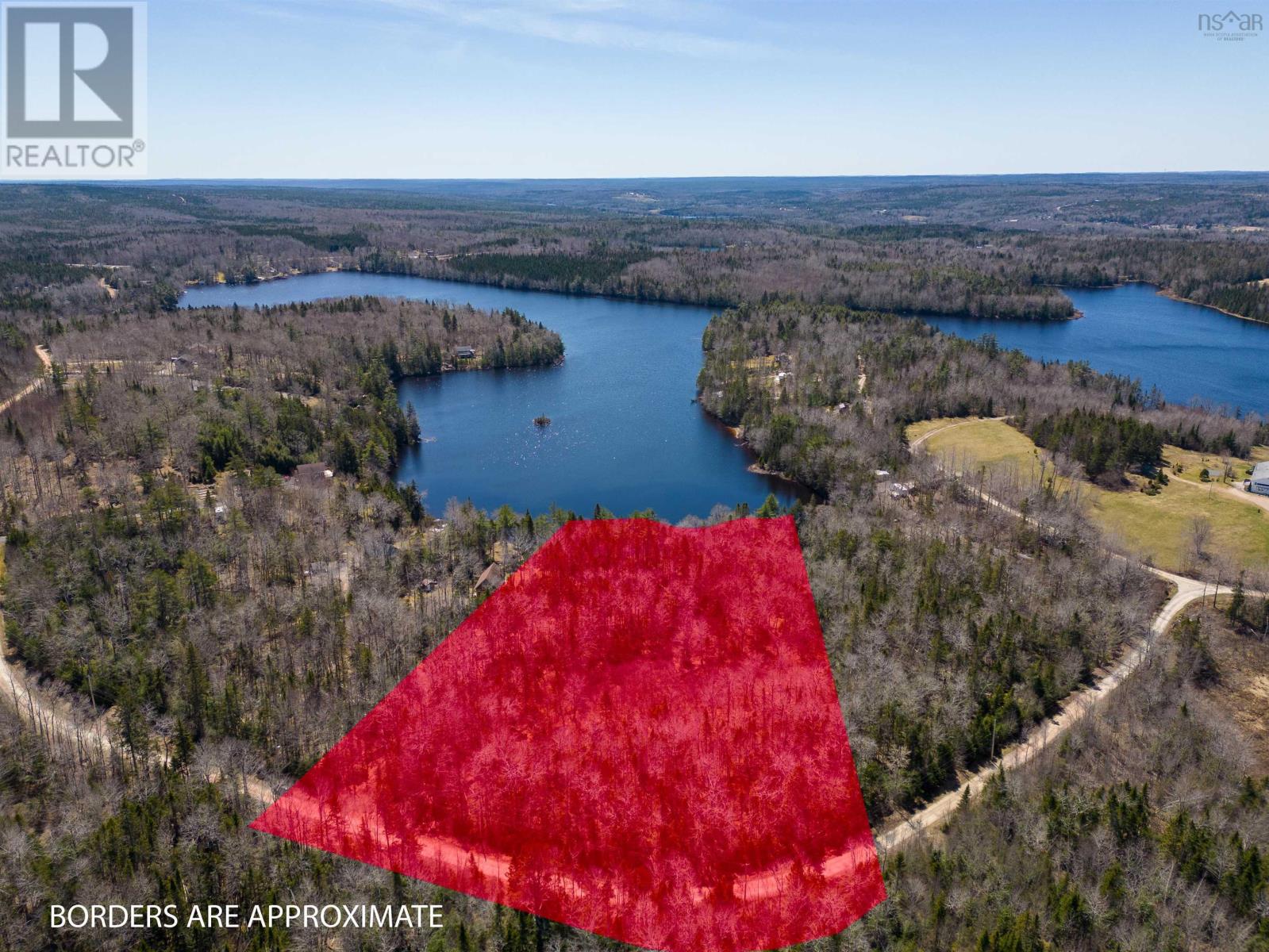 For sale: 12 Horseshoe Drive E, New Russell, Nova Scotia B0J2M0 ...