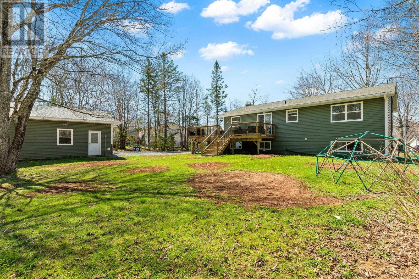 8 Rockwell Drive, Mount Uniacke, Nova Scotia B0N1Z0 | REALTOR.ca