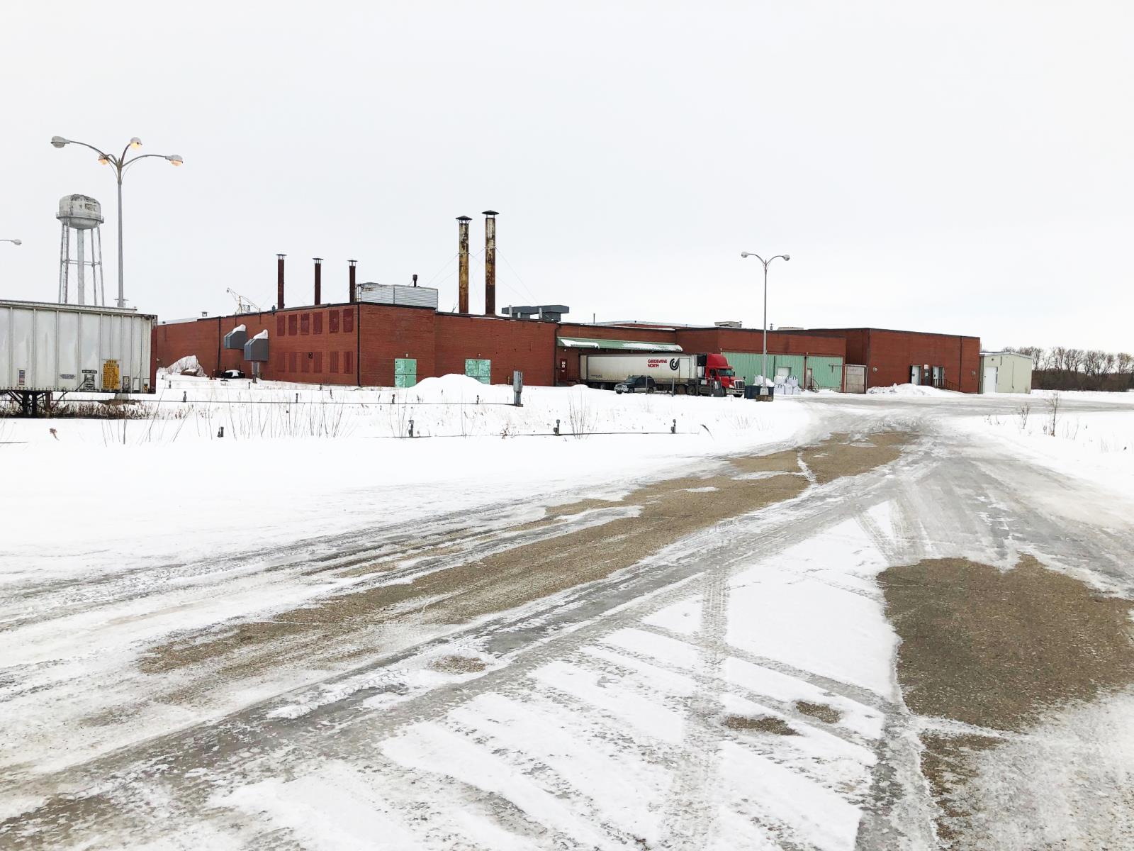 For sale: 15th Street NW, Portage La Prairie, Manitoba R1N3H1 - 64a6d5e7a6b19575bbacadfa ...