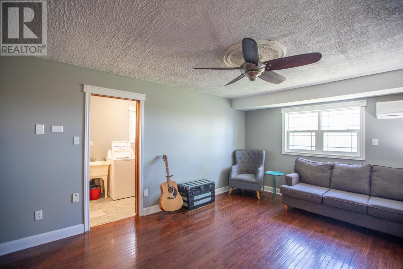 For sale: 3 Lisa Drive, Milford, Nova Scotia B0N1Y0 - 202407135 ...