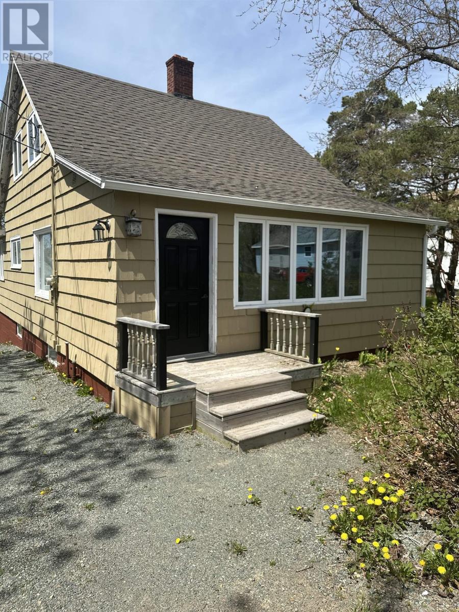 For sale: 113 CHURCH Street, Springhill, Nova Scotia B0M1X9 - 202410846 ...