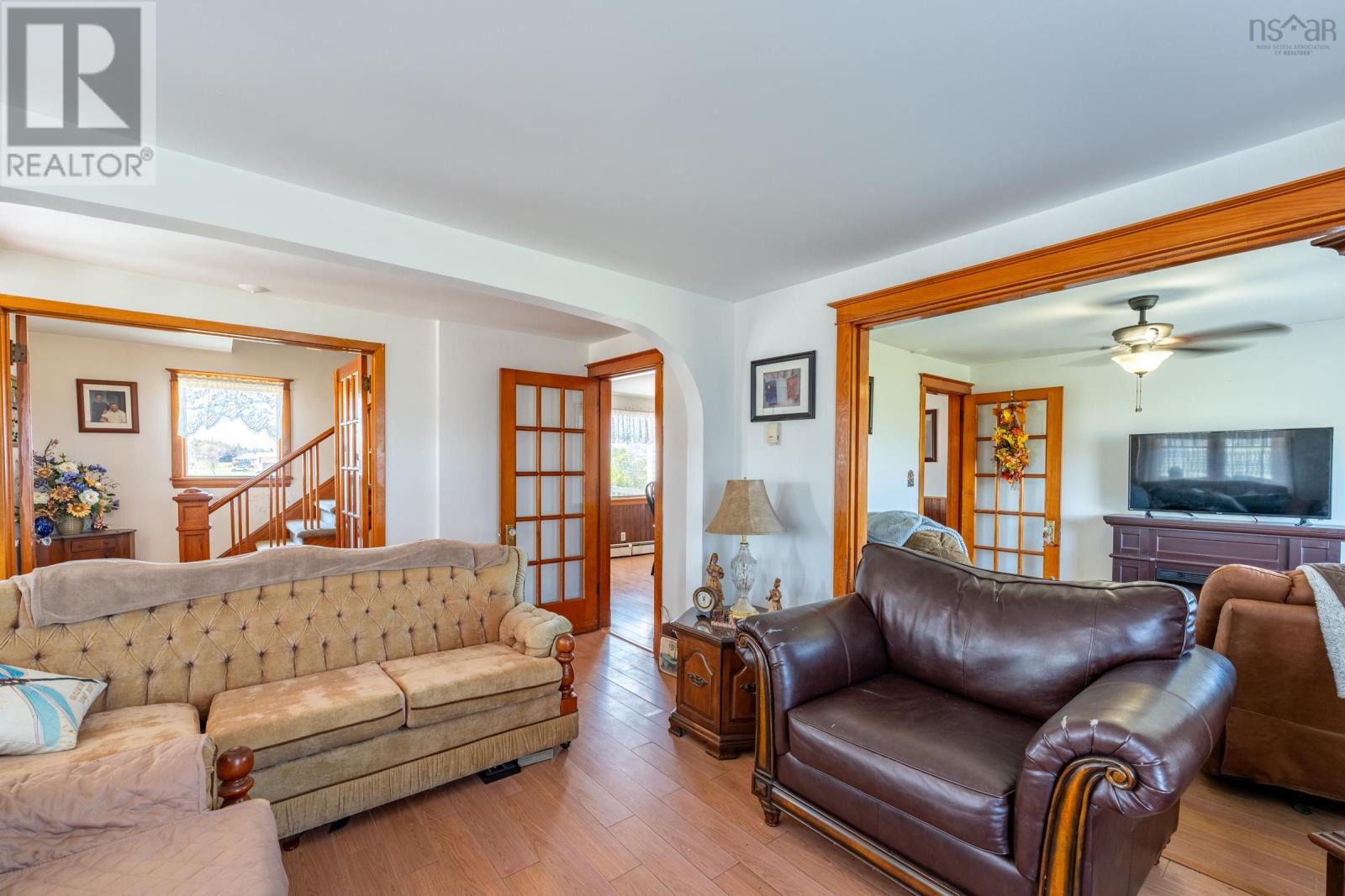 For sale: 1327 Highway 1 Road, Church Point, Nova Scotia B0W1M0 ...