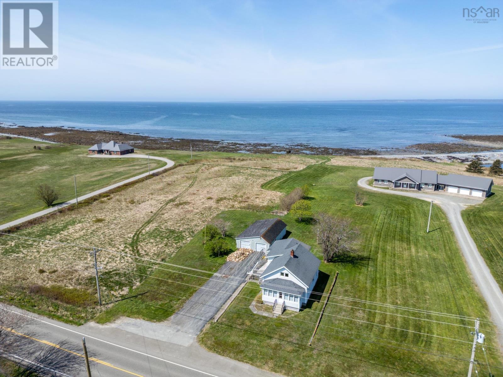 For sale: 1327 Highway 1 Road, Church Point, Nova Scotia B0W1M0 ...