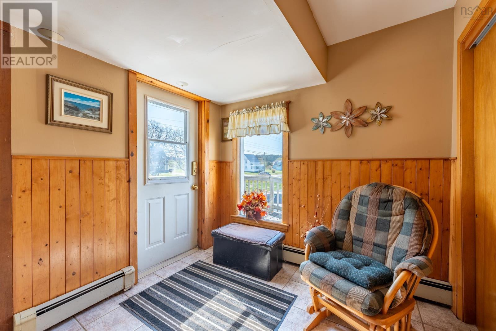 For sale: 1327 Highway 1 Road, Church Point, Nova Scotia B0W1M0 ...