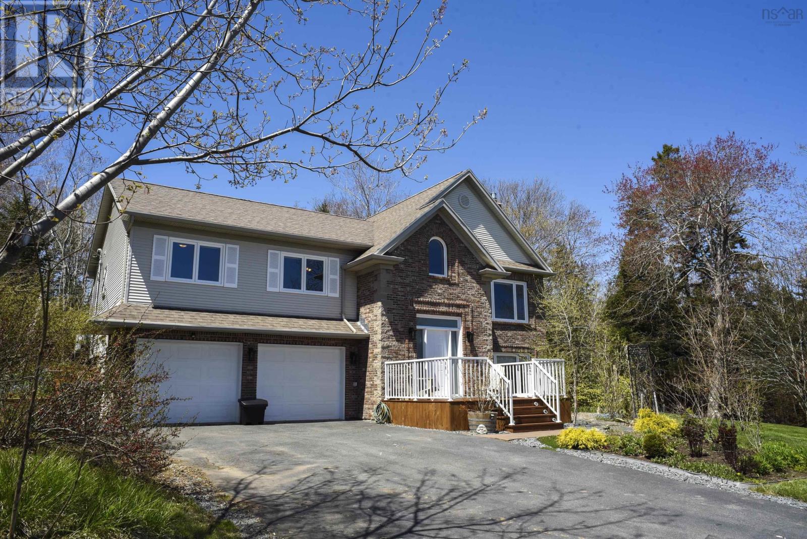 29 Brenda Drive, Hammonds Plains, Nova Scotia B4B1J9 | REALTOR.ca