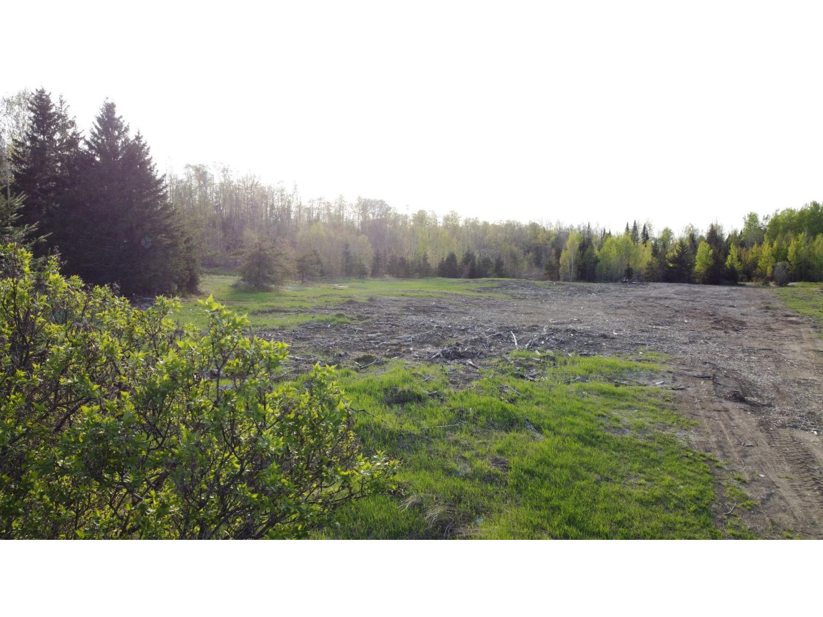 For sale: 1572 Route Transcanadienne, Grand-Remous, Quebec J0W1E0 ...