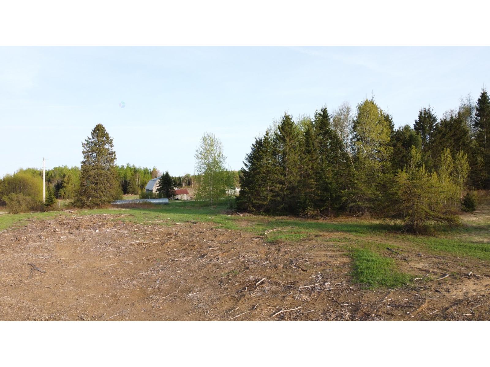 For sale: 1572 Route Transcanadienne, Grand-Remous, Quebec J0W1E0 ...