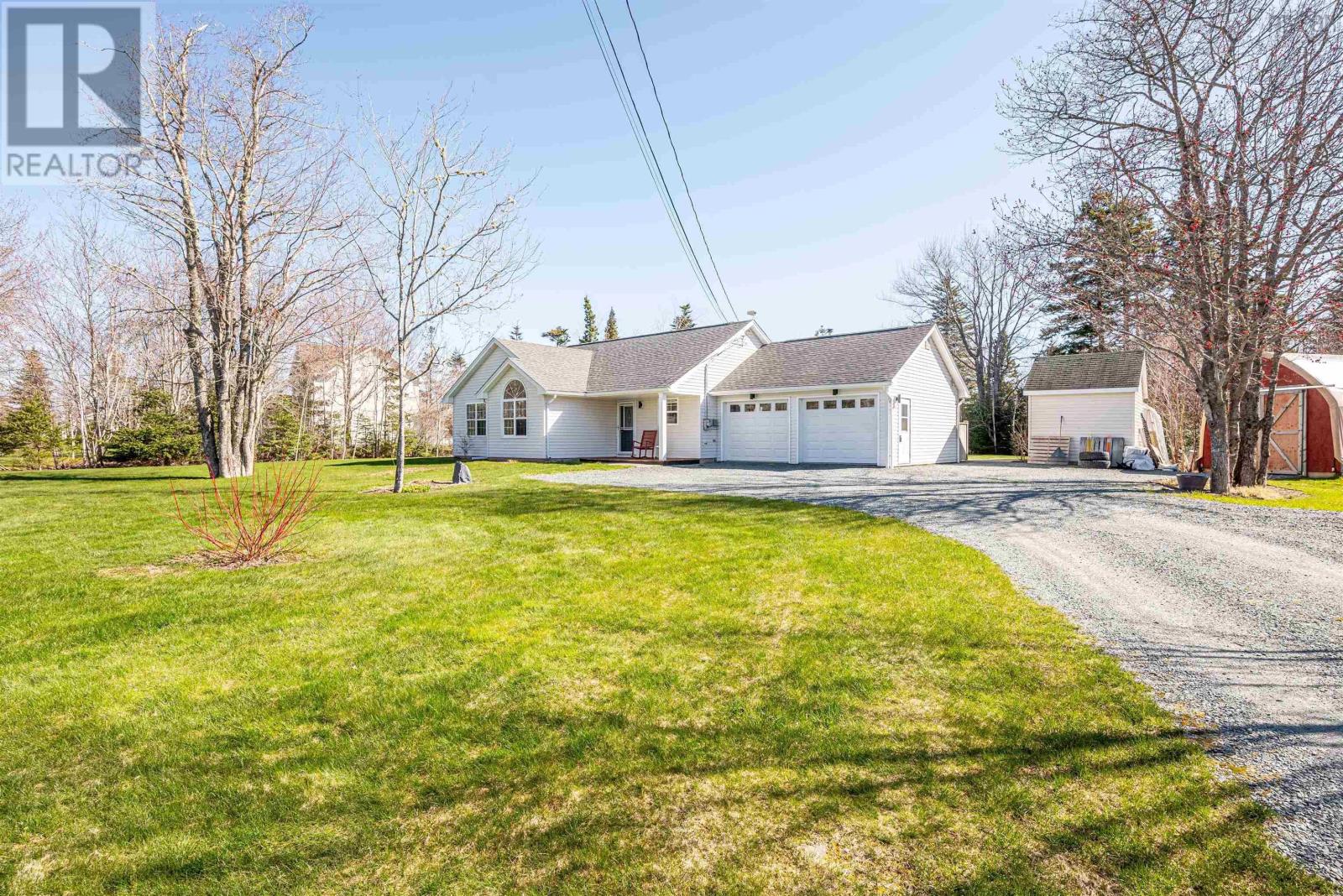 123 Lisa Ann Drive, Lawrencetown, Nova Scotia B2Z1E7 | REALTOR.ca