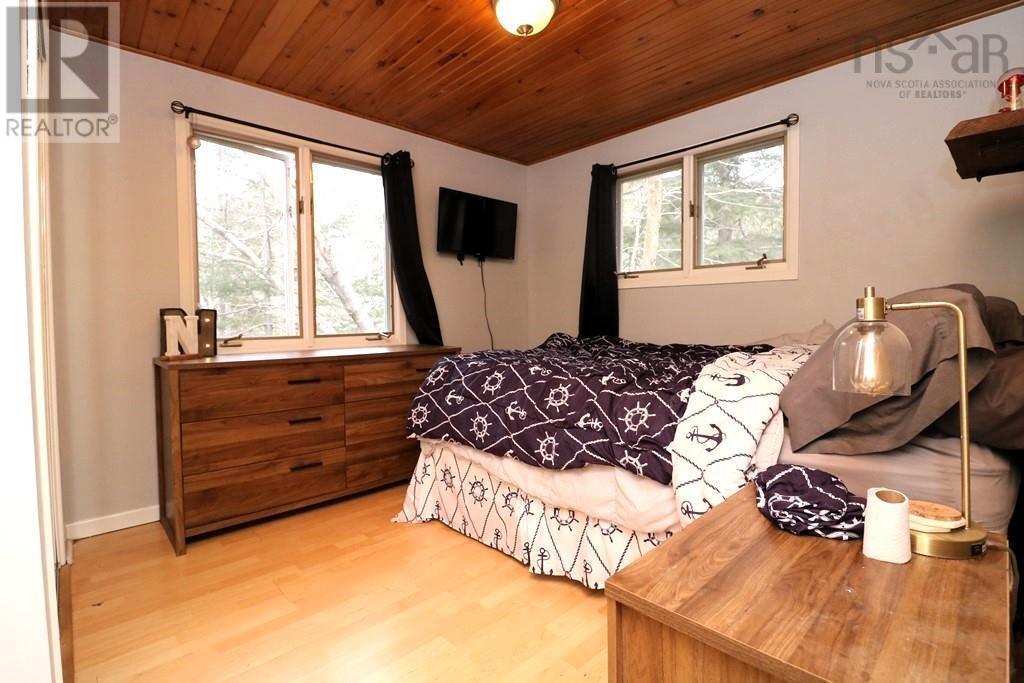 25 Middle River Road, Chester Basin, Nova Scotia B0J1K0 | REALTOR.ca