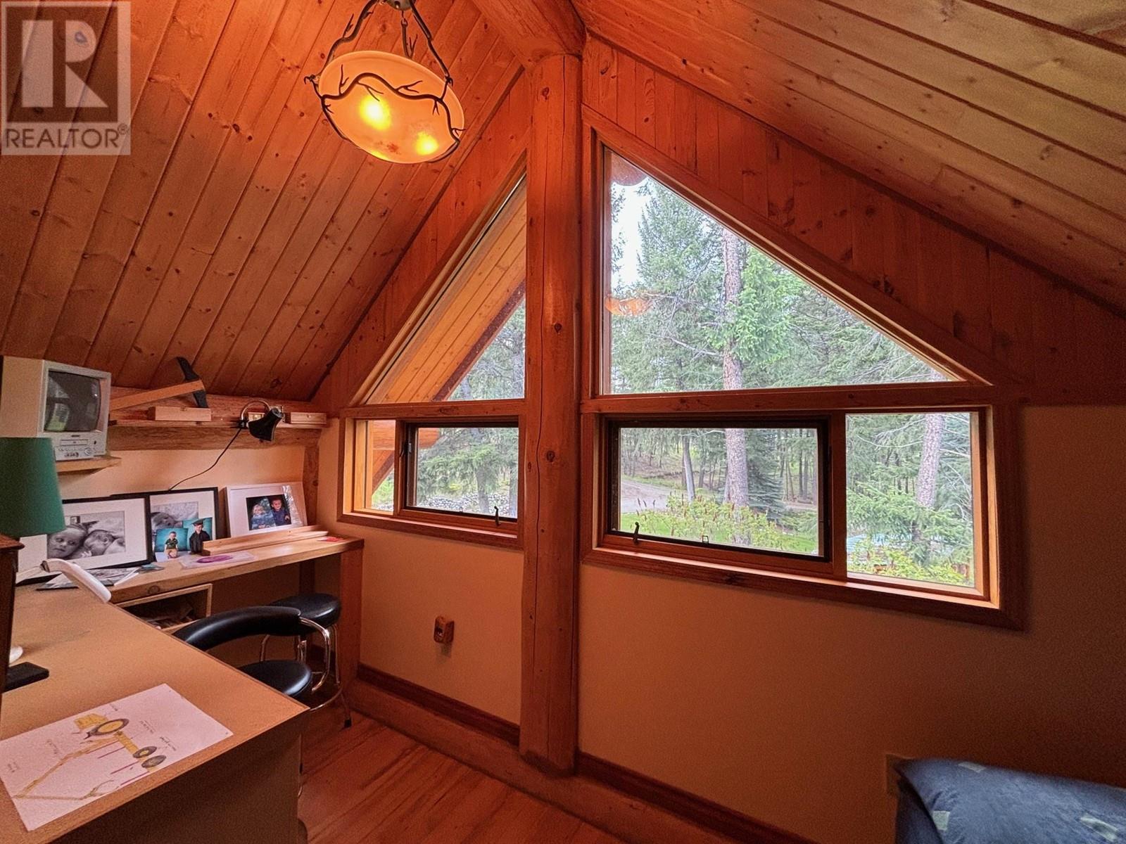 For sale: 3085 Christian Valley Road, Westbridge, British Columbia ...