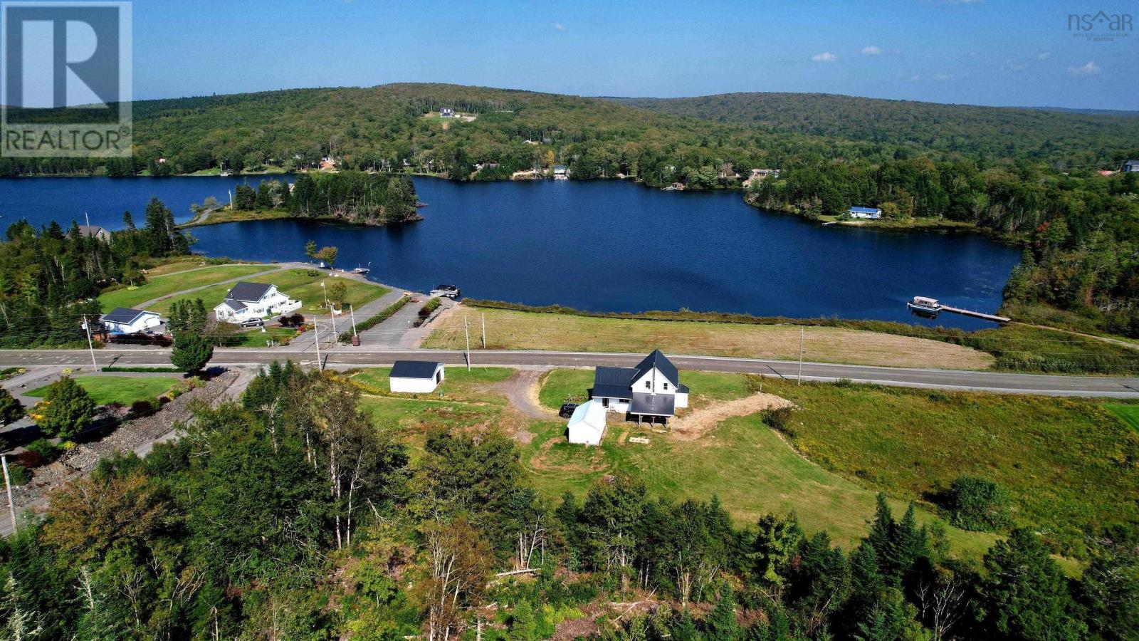 For sale: 31 Westchester Road, Sutherlands Lake, Nova Scotia B0M1G0 ...