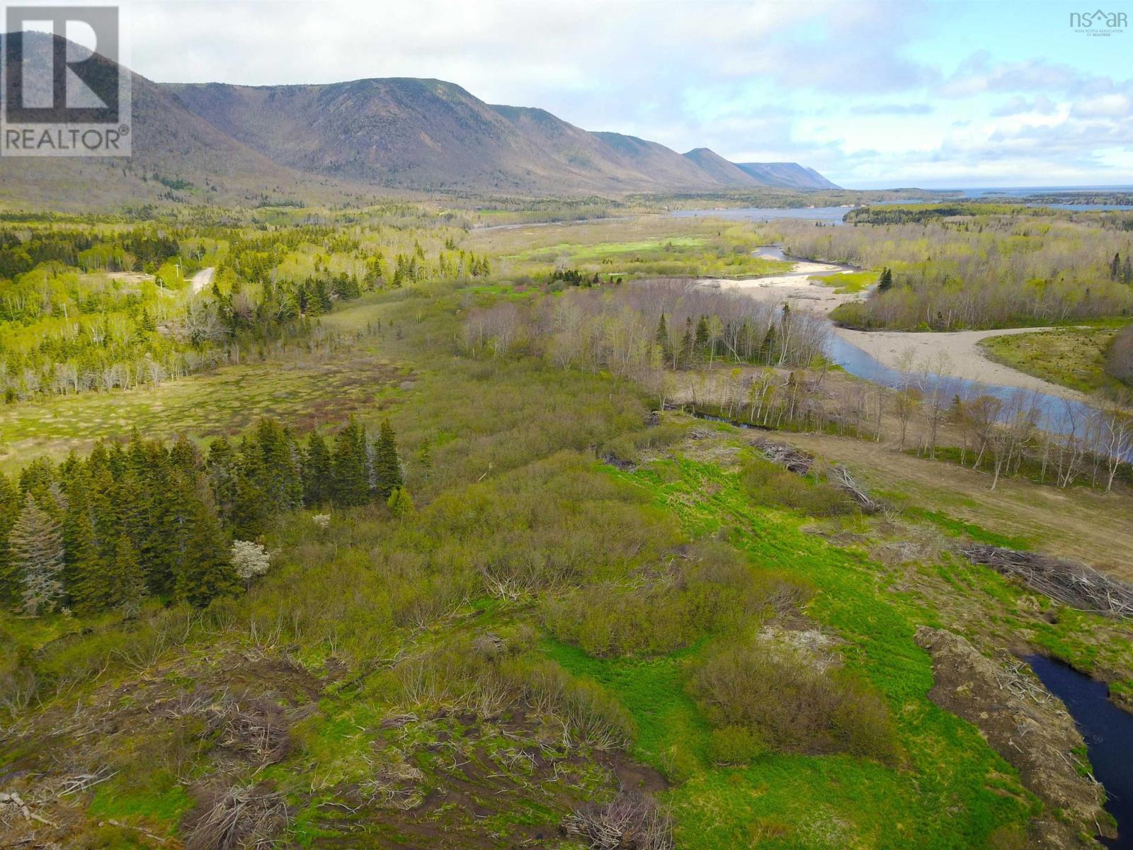 For sale: Bay St. Lawrence, Cape North, Nova Scotia B0C1C0 - 202411973 ...