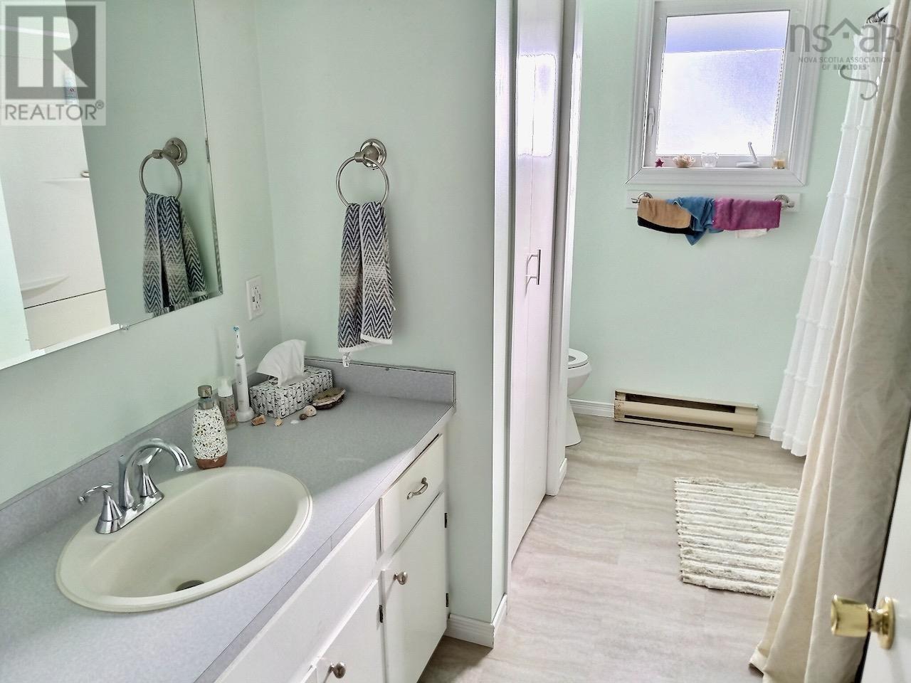 1553 South Bishop Road, Coldbrook, Nova Scotia B4R1B6 | REALTOR.ca