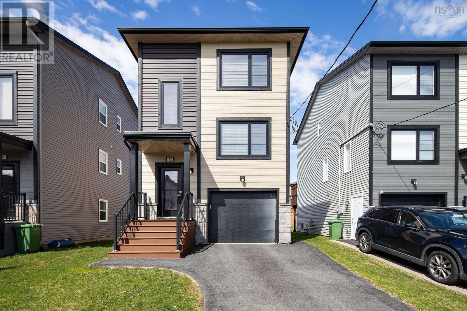 For sale: 72 Titanium Crescent, Spryfield, Nova Scotia B3P0J2 ...