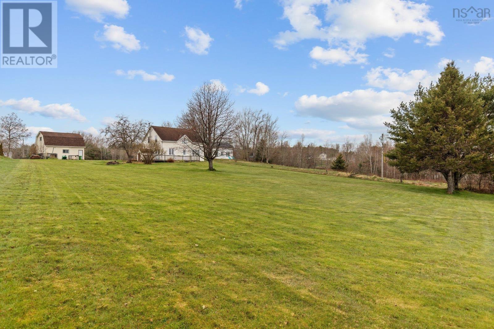 457 Highway 215, Brooklyn, Nova Scotia B0N1L0 | REALTOR.ca