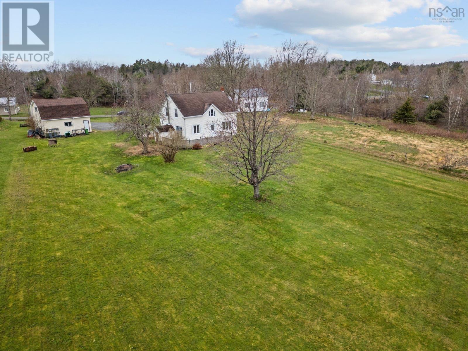 457 Highway 215, Brooklyn, Nova Scotia B0N1L0 | REALTOR.ca