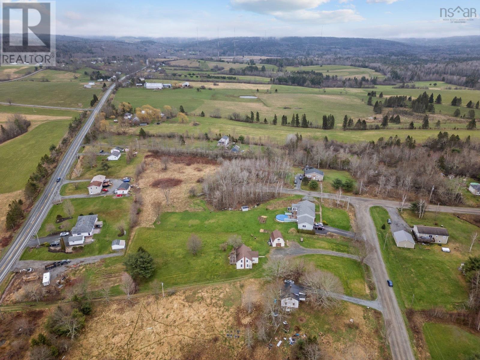 457 Highway 215, Brooklyn, Nova Scotia B0N1L0 | REALTOR.ca