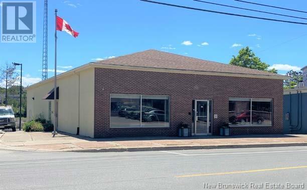 For sale: 112 Milltown Boulevard, St. Stephen, New Brunswick E3L1G6 ...