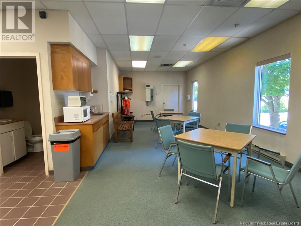 For sale: 112 Milltown Boulevard, St. Stephen, New Brunswick E3L1G6 ...