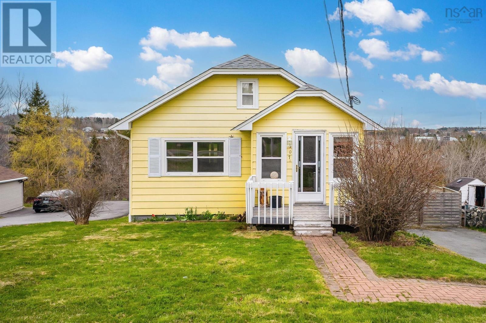 307 Old Sackville Road, Lower Sackville, Nova Scotia B4C2J5 | REALTOR.ca