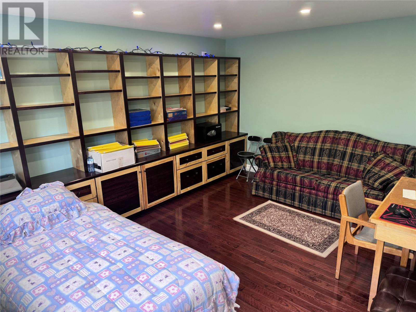 For sale: 401A Main Street N, Glovertown, Newfoundland & Labrador ...