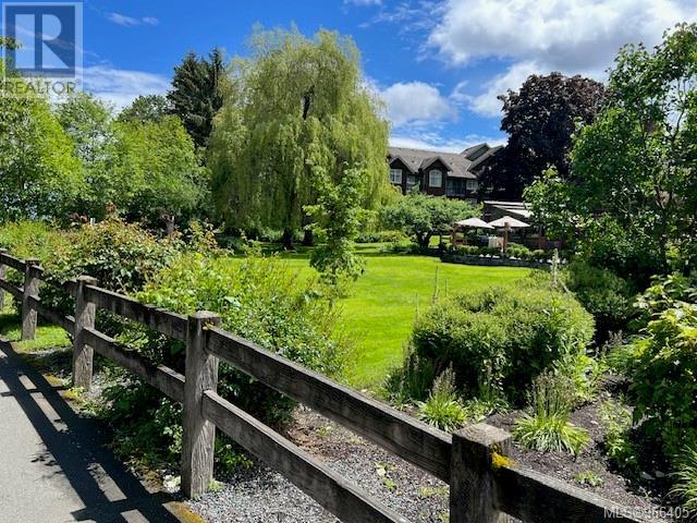 For sale: 103D 1800 Riverside Lane, Courtenay, British Columbia V9N8C7 ...